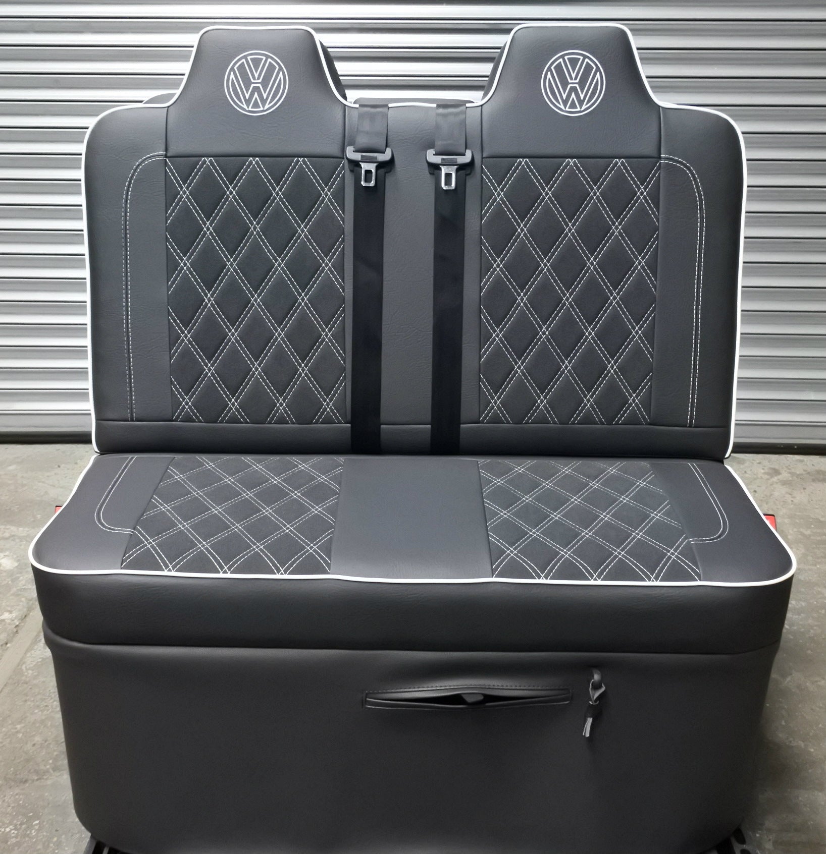 VW T4 T5 T6 Crafter M1 tested 3/4 Gas Assisted Rock & Roll Bed ...